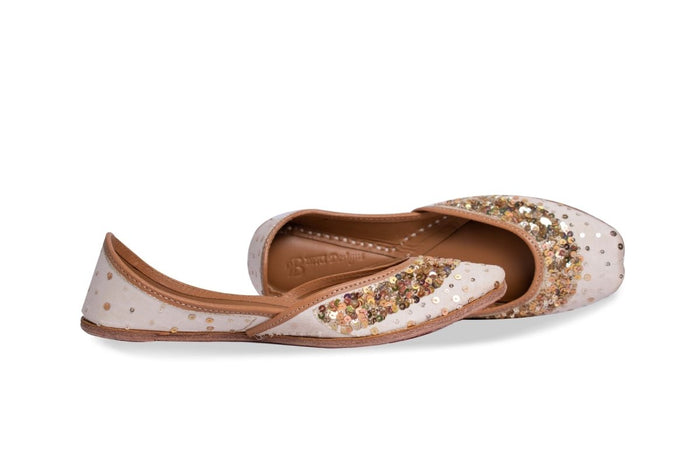 Purchase Off-White Punjabi Jutti Online | Sequins Handwork – B Anu Designs
